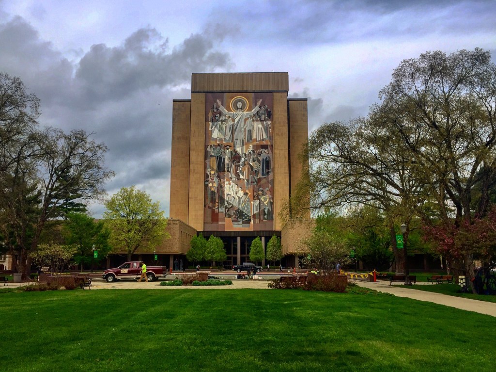 The Hesburgh Library at the University of Notre Dame – The Critiquing ...